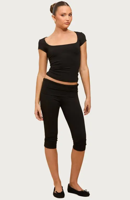 EDIKTED Ravena Foldover Low Rise Capri Leggings