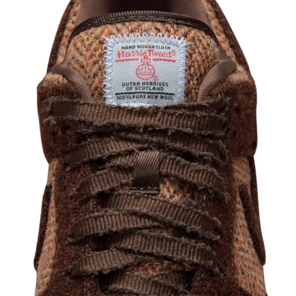 Nike Dunk Low X Harris Tweed® Sneakers