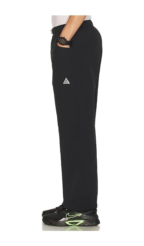 Nike Uv Pants In Black