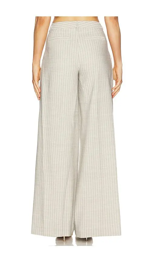 L'Agence Allanah Mid Rise Pleated Trousers