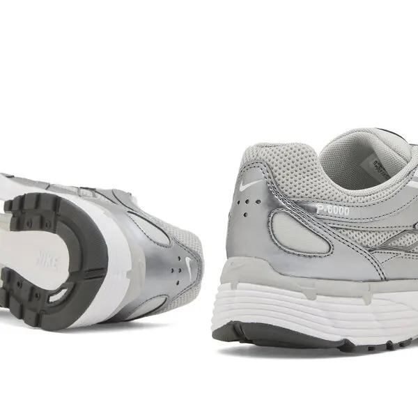 Nike P-6000 Met Sneakers