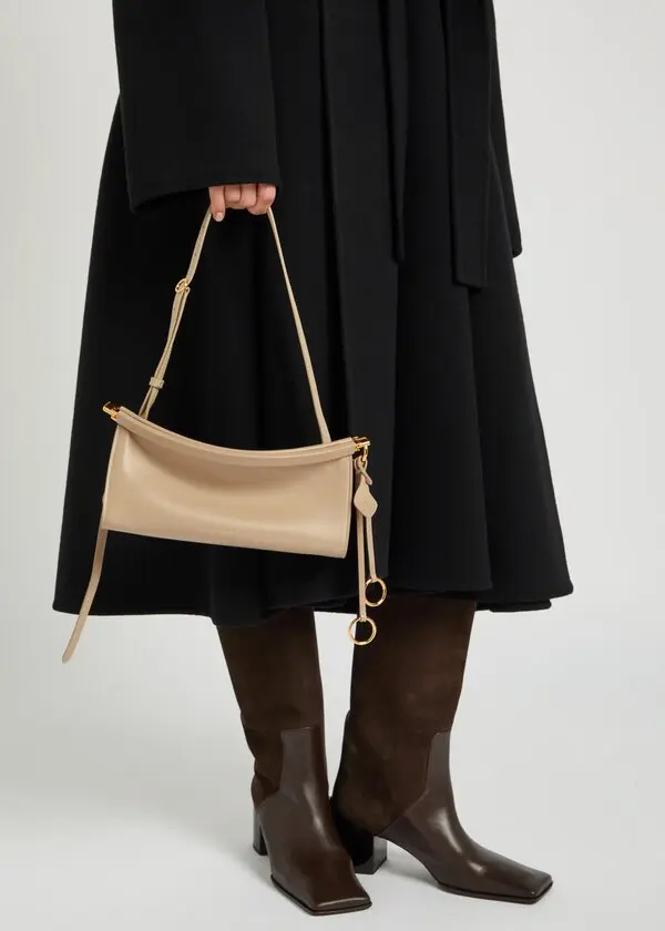 Alaïa East West Leather Shoulder Bag - Sand