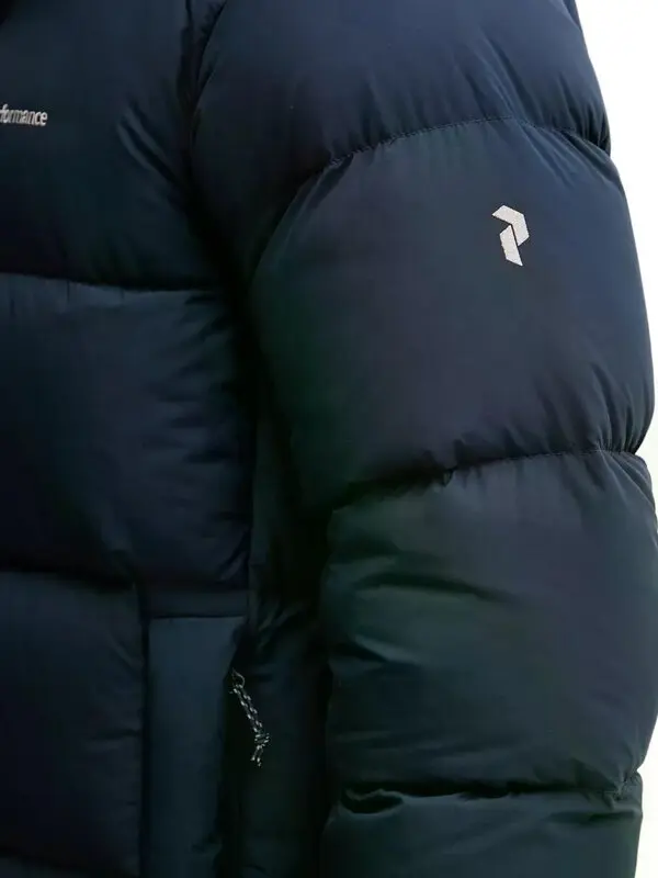 PEAK PERFORMANCE Quilted Hooded Jacket