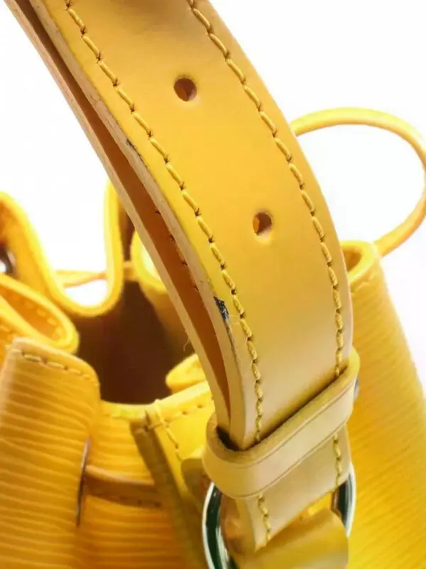 LOUIS VUITTON 2013 Epi Noe Bb Bucket Bag - Yellow