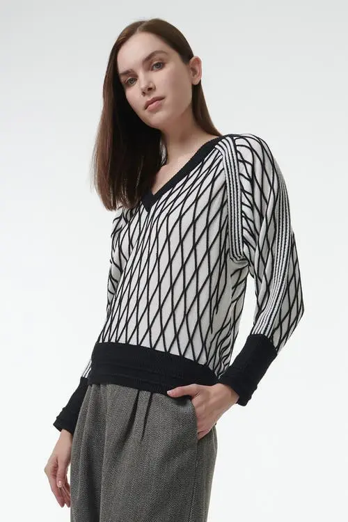LEEM Argyle Mesh Textured Knitted Sweater