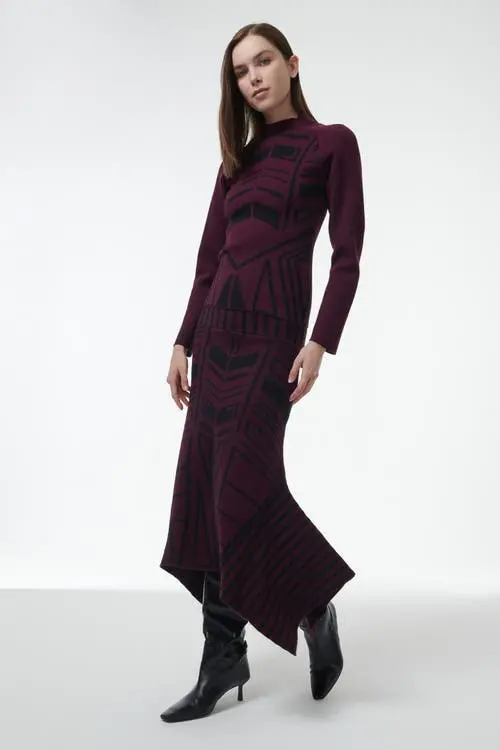 LEEM Geometric Jacquard Fitted Knit Top