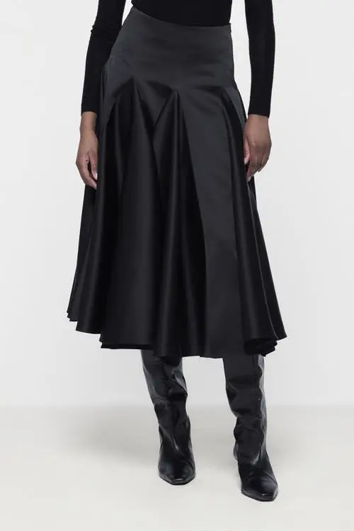 LEEM Flared Godet Midi Skirt - Black