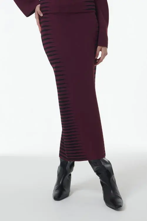 LEEM Jacquard Pencil Skirt