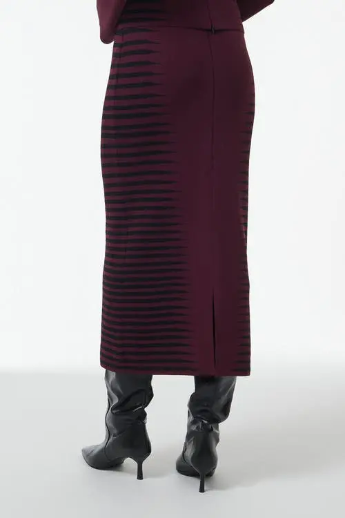LEEM Jacquard Pencil Skirt
