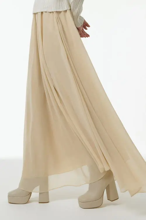 LEEM Asymmetric Skirt With Elasticated Waistband