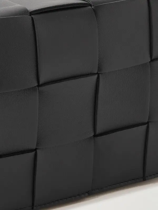 Bottega Veneta Cassette Medium Intrecciato Leather Shoulder Bag - Black