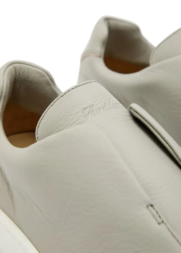 AURELIEN Softey Grained Leather Sneakers - Grey