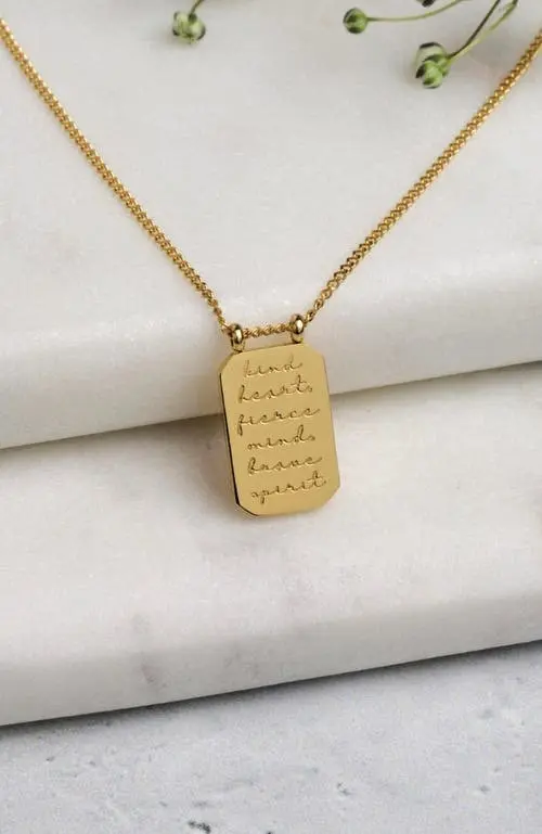 MANTRA Kind Heart, Fierce Mind, Brave Spirit Pendant Necklace