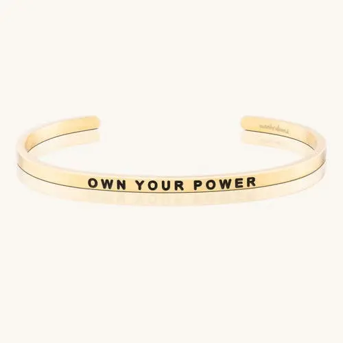 MANTRA Bangle Bracelet - Yellow Gold