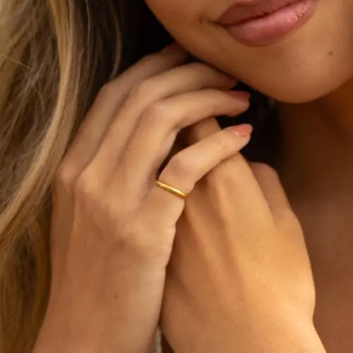 MANTRA Pinky Promise Ring - Yellow Gold