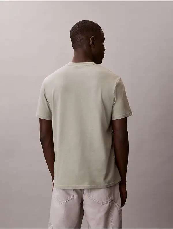 Calvin Klein Foil Logo Graphic Classic T-shirt