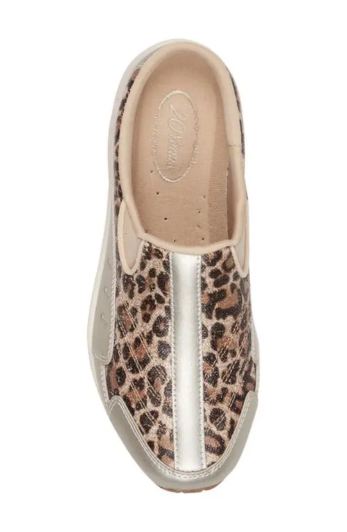 Easy Spirit Traveltime Slip-on Sneaker