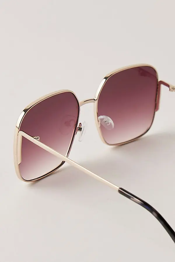 Free People Square Sunglasses - Mulberry Fade