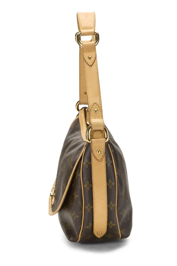 LOUIS VUITTON Monogram Tulum