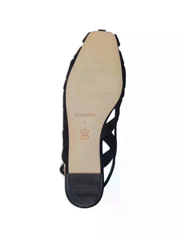 Bernardo Glinda Flat Sandals - Black
