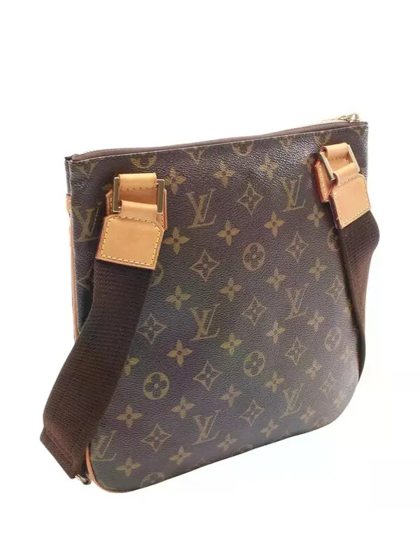 LOUIS VUITTON 2005 Monogram Bosphore Pochette