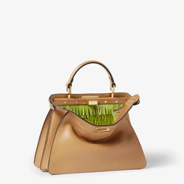 Fendi Peekaboo Iseeu Small - Beige