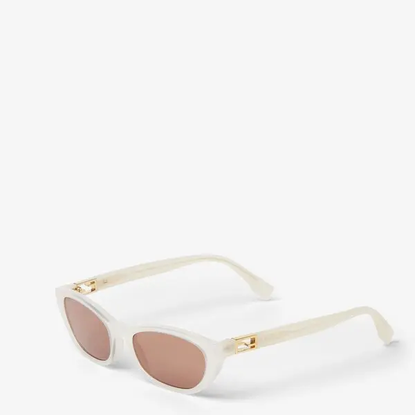 Fendi Cat-eye Baguette Sunglasses