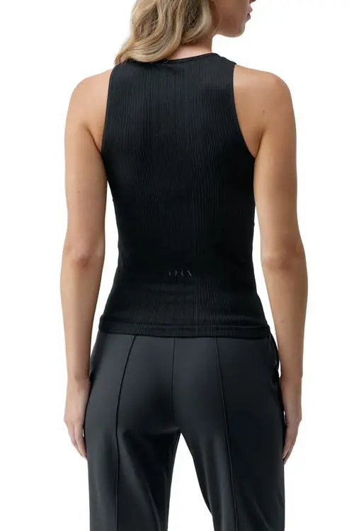 BORN LIVING YOGA Uma Performance Sport T-shirt - Black