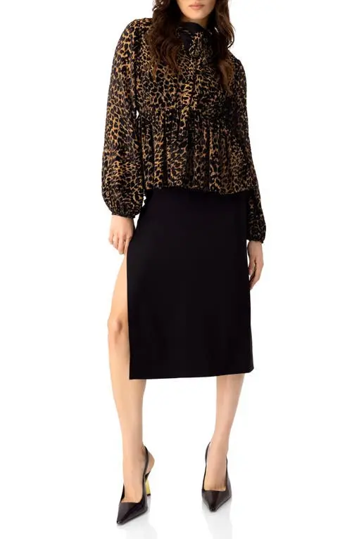 IVONNE Animal Print Velvet Flock Blouse