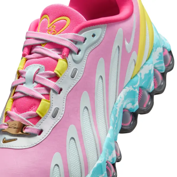 Nike Air Max Dn8 X Doernbecher Freestyle "reagan" Shoes - Multicolor