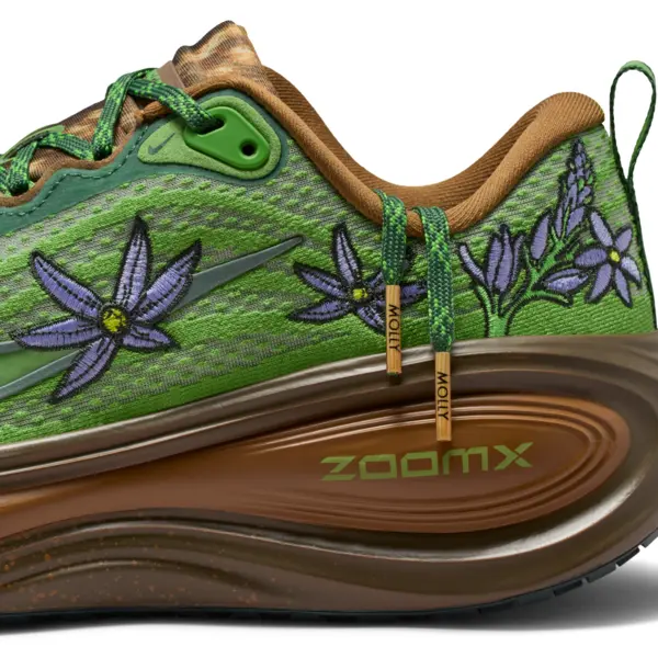 Nike Vomero Plus X Doernbecher Freestyle "molly" Sneakers