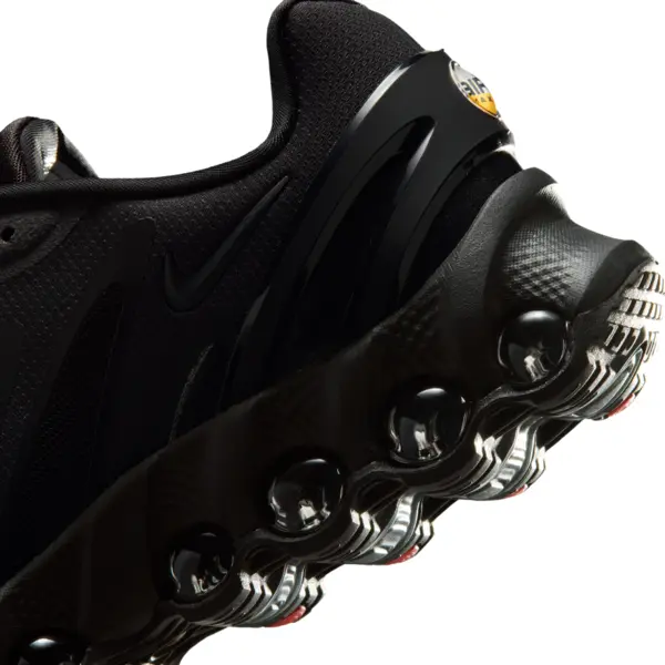 Nike Air Max Dn8 Sneakers - Black