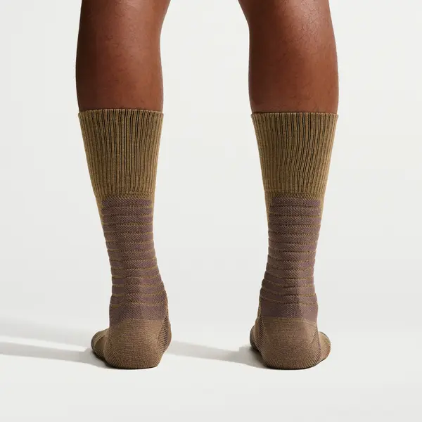 Nike Outdoor Cushioned Crew Socks - Brown