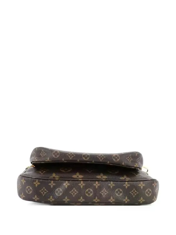 LOUIS VUITTON Multi Pochette Accessoires Monogram Canvas