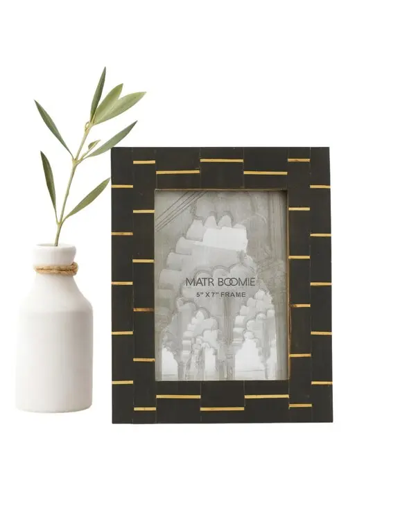 MATR BOOMIE Andhera Dash Picture Frame