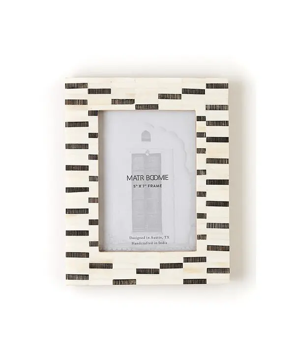 MATR BOOMIE Mukhendu Picture Frame - Black/white