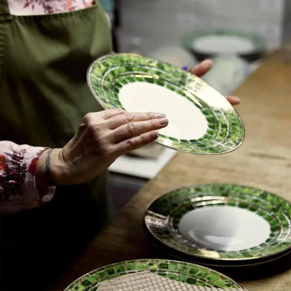 TANIA BULHOES Dinner Plate, Jade