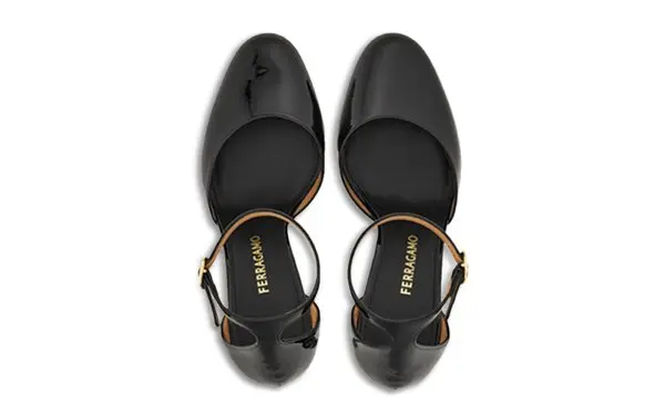 FERRAGAMO Leather Stiletto Pumps - Nero