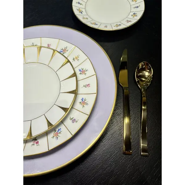MAISON3AMIS Monaco Charger - Light Lavender