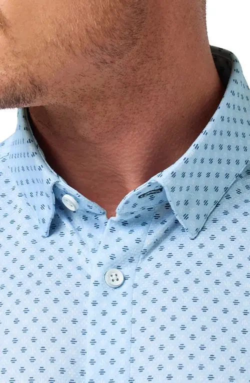 Mizzen+main Halyard Print Short Sleeve Performance Button-up Shirt - Cloud Blue Circle Dash