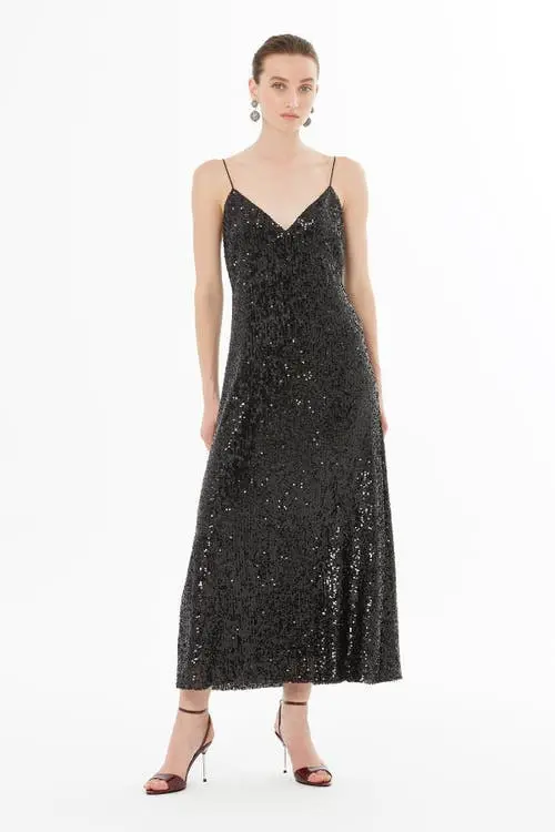 GIZIA Satin V-neck Spaghetti Strap Dress