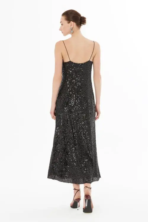GIZIA Satin V-neck Spaghetti Strap Dress