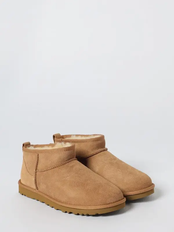 UGG Boots - Brown