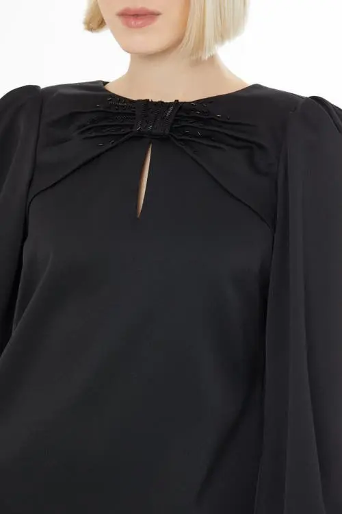 GIZIA Buttoned Maxi Dress With Shoulder Pads
