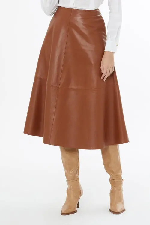 GIZIA Lambskin Leather Flared Skirt