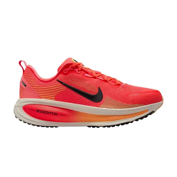 Nike Vomero 18 Sneakers - Red