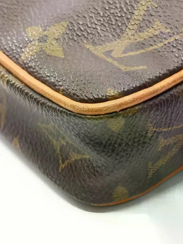 LOUIS VUITTON 1990 Mini Danube Shoulder Bag