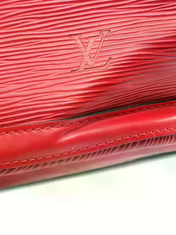 LOUIS VUITTON 2001 Leather Shoulder Bag