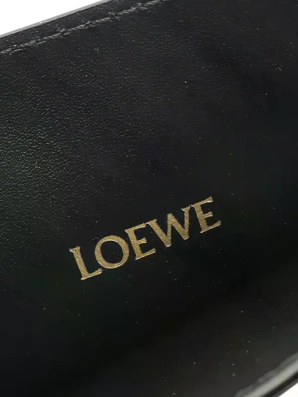 Loewe Pebble Thais Shoulder Bag - Black