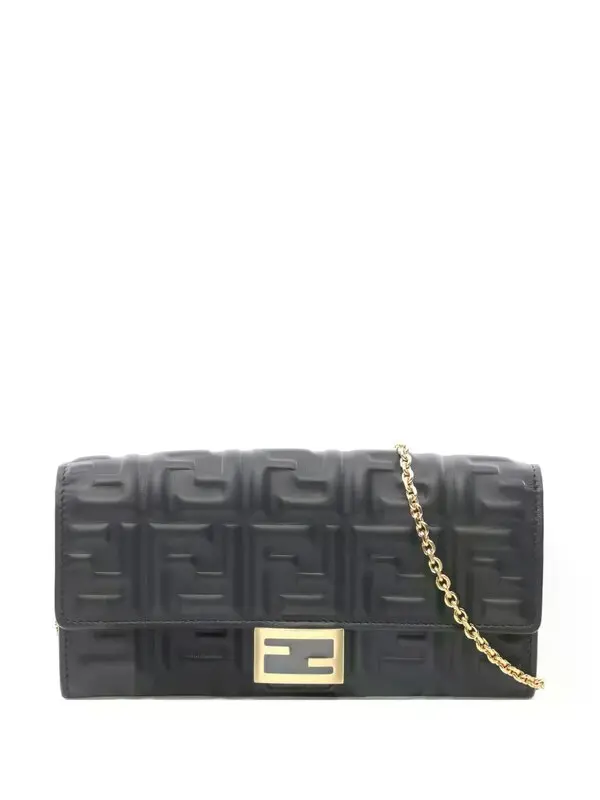 Fendi 2020s Embossed Clutch Bag - Black